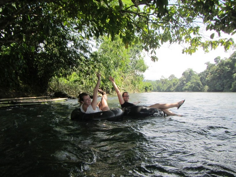 Tubing in Tangkahan - Abenteuer im Dschungel | erlebe Indonesien